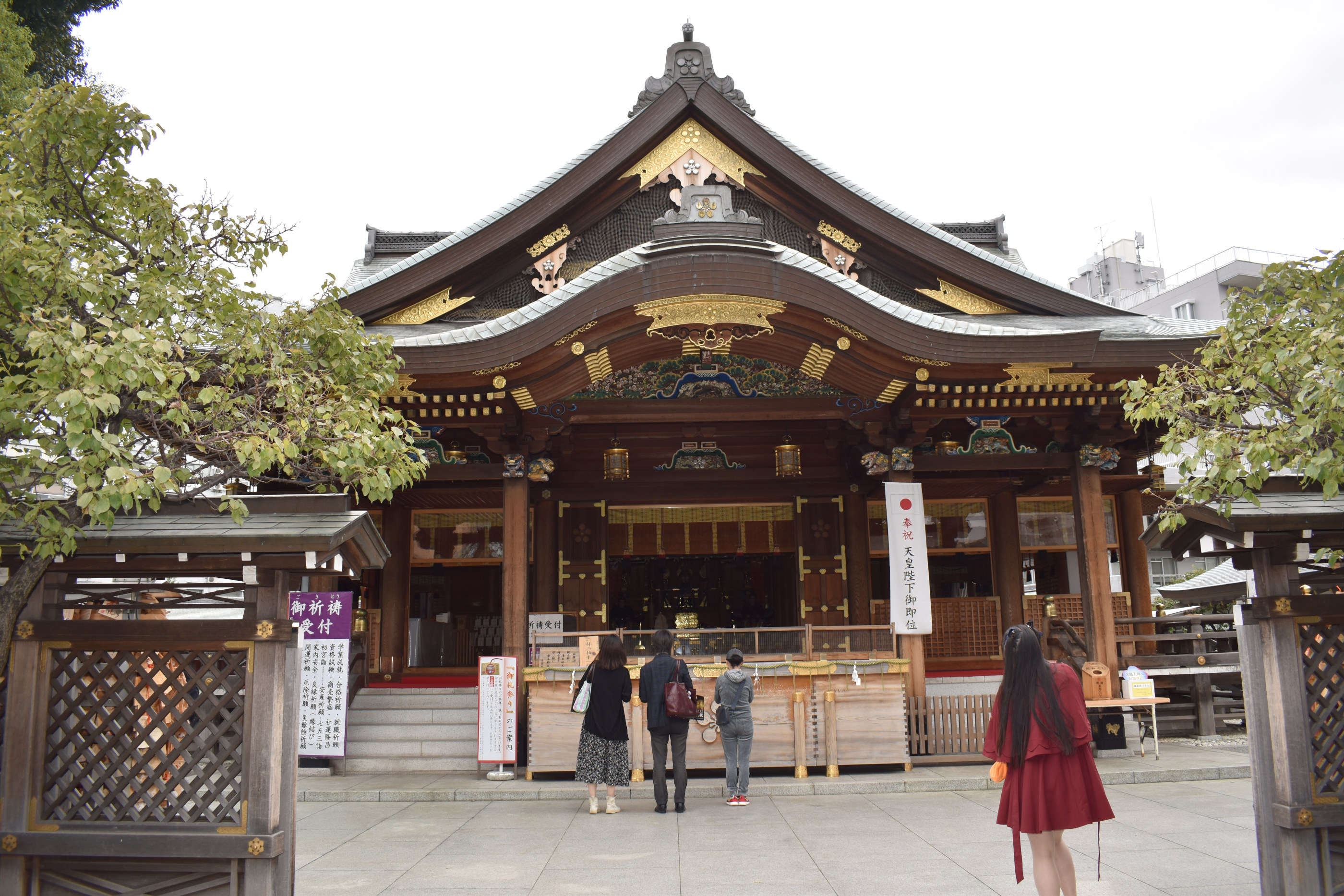 Yushima Tenjin Shrine Tokyo – Our Lives Our Photographs